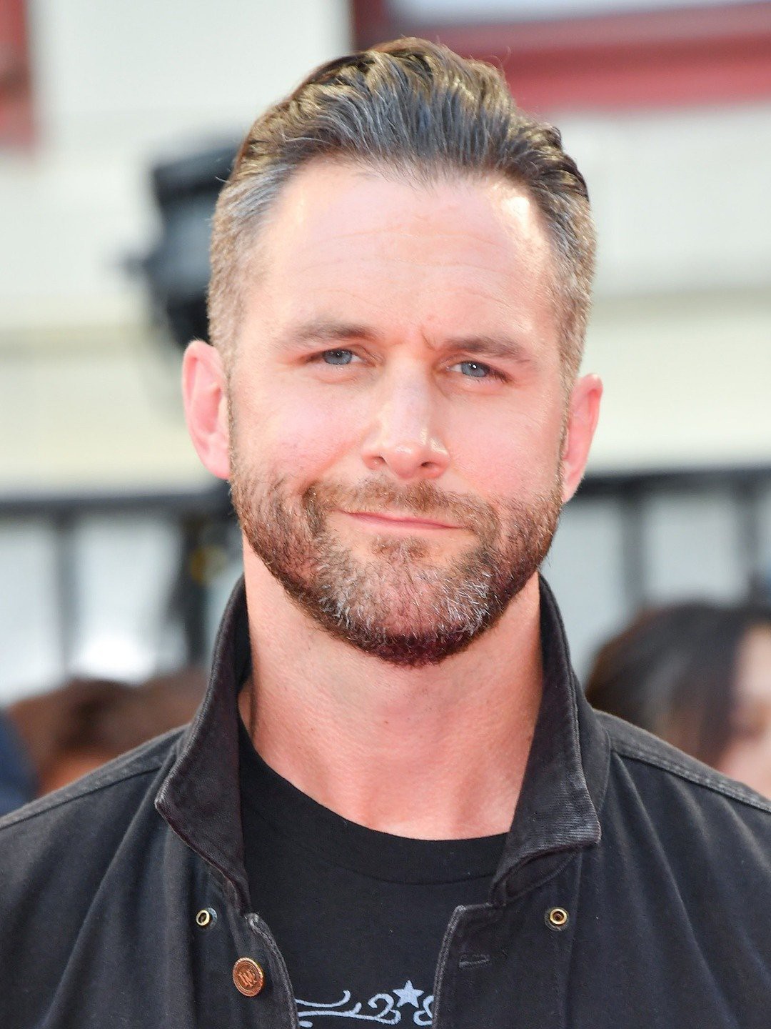 Program Info | Everything Christmas